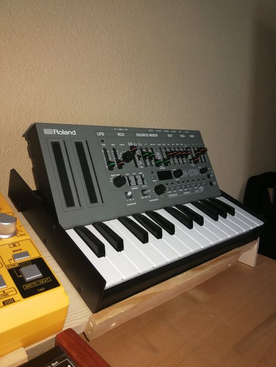 Roland SH-01A boutique (Gebraucht) in für CHF 305 – mit Lieferung auf ...