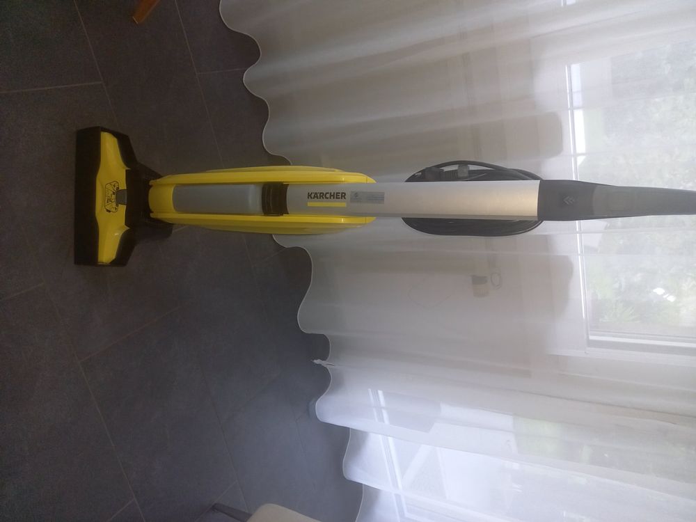Kärcher Hartboden Reiniger (Gebraucht) in Nottwil für CHF 75 – nur ...