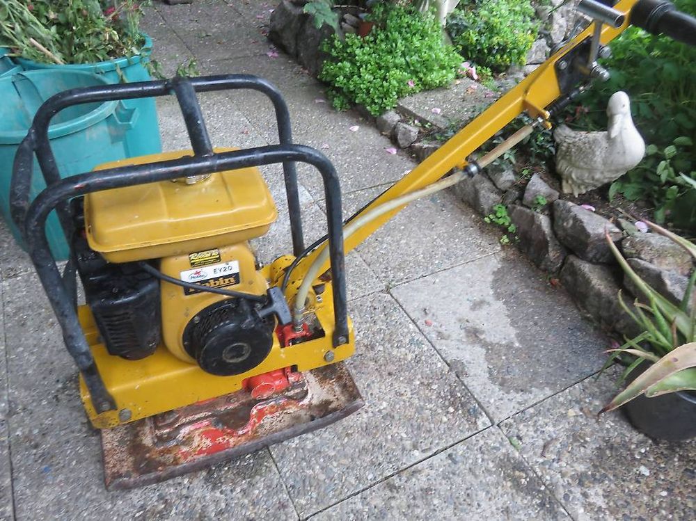 Weber Plattenvibrator RC 40 R | Kaufen auf Ricardo