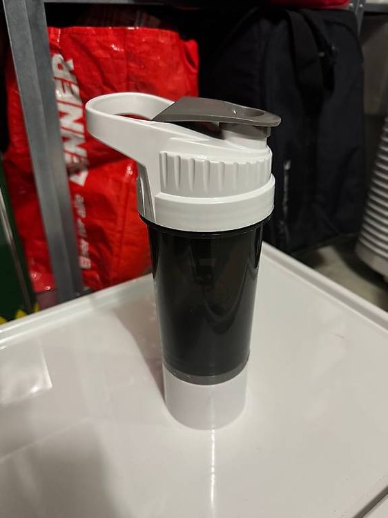 Cyclone Cup Protein Shaker | Kaufen auf Ricardo