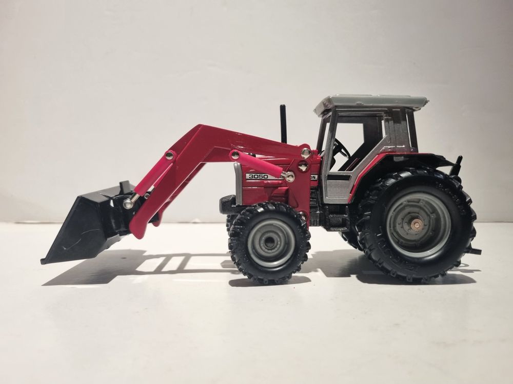 ERTL, Massey Ferguson 3050, 1:32, made in USA (Gebraucht) in Mission für CHF 28 – mit Lieferung ...