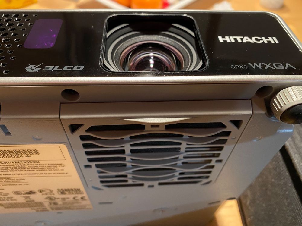 Hitachi CPX3 Beamer HDMI | Kaufen auf Ricardo