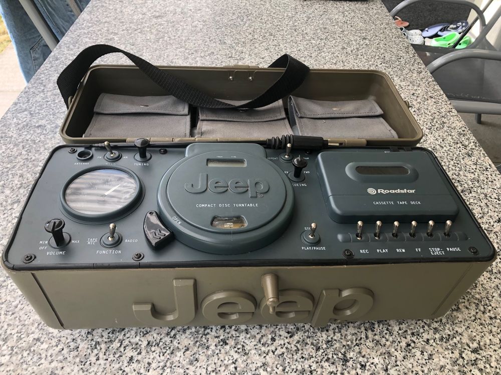 Roadstar Jeep Radio-CD-Tape Player | Kaufen auf Ricardo