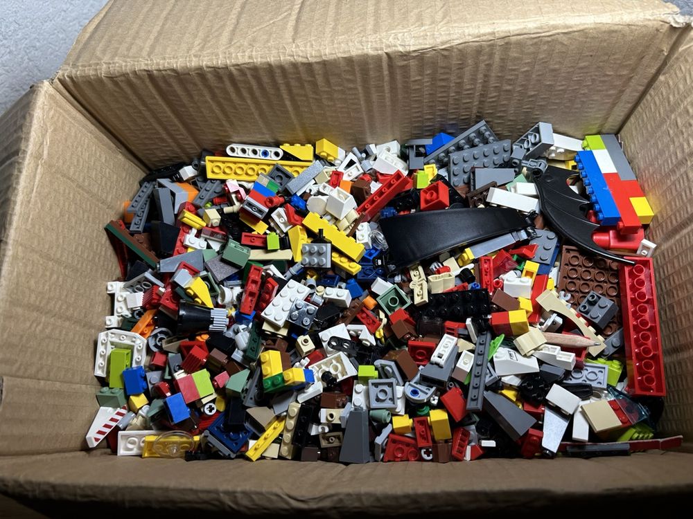 LEGO vrac / konvolut / kg (Gebraucht) in Estavayer-le-Lac für CHF 30 ...