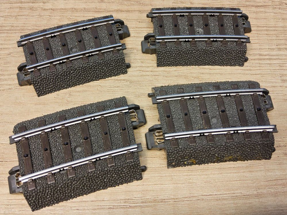 4 x Märklin 24107 C Gleis Gebogen R1 360mm 7,5° _ Spur H0 | Kaufen auf ...