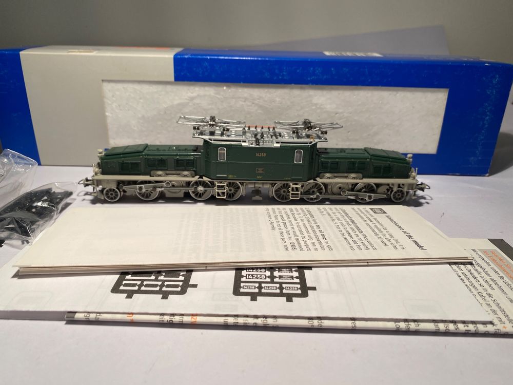 Roco E-Lok SBB Ce 6/8 II "Krokodil" Ep. II grün AC Analog | Kaufen auf Ricardo