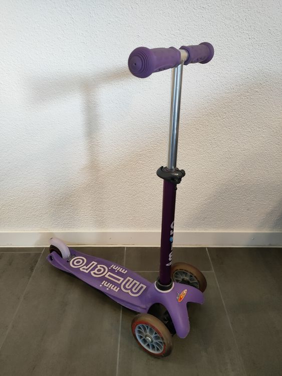 Micro Trottinett Scooter Violett (Gebraucht) in Grüningen für CHF 20 – nur Abholung auf Ricardo ...