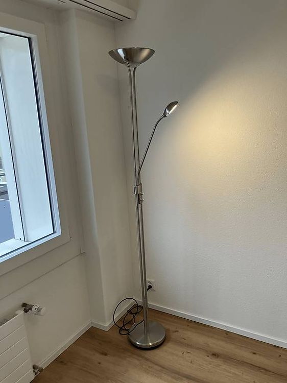 Stehlampe aus Metall (Gebraucht) in Mellingen für CHF 1 – nur Abholung auf Ricardo kaufen