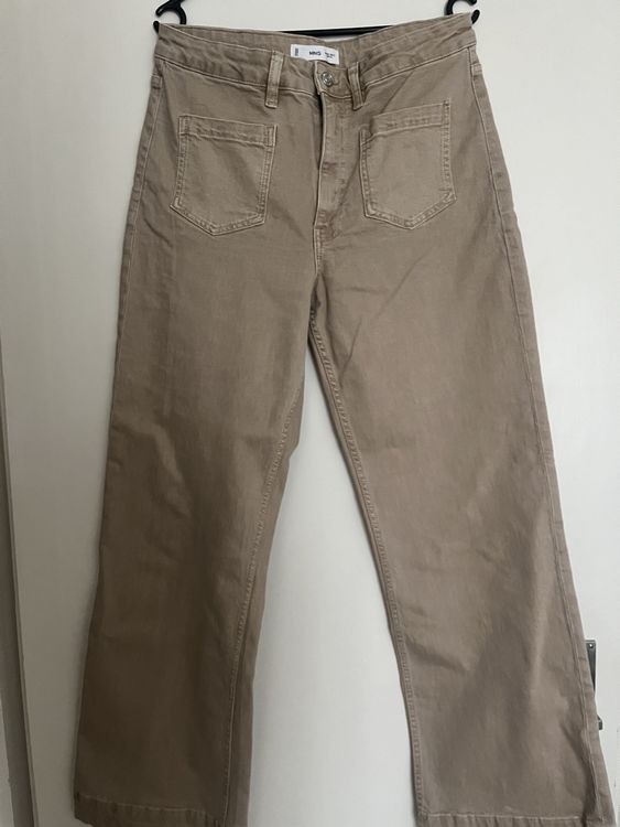 Beige High-Waisted Wide Leg Jeans, MNG, EU 44 (Gebraucht) in Küssnacht am Rigi für CHF 10 – mit ...