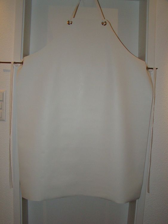 Gummischürze weiss 90/120cm (Neu (gemäss Beschreibung)) in Hergiswil NW ...