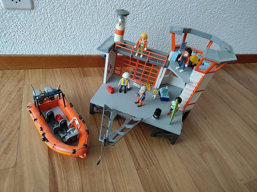 Playmobil Küstenwache Rettungsstation (Gebraucht) in Alpnach Dorf für CHF 45 – mit Lieferung auf ...