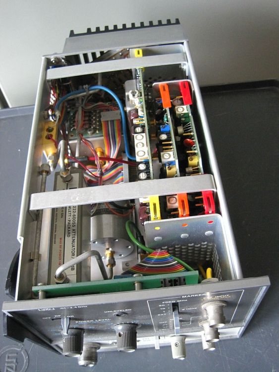 HP RF Einschub Typ 86222B (Defekt) in Dietwil für CHF 95 – mit ...