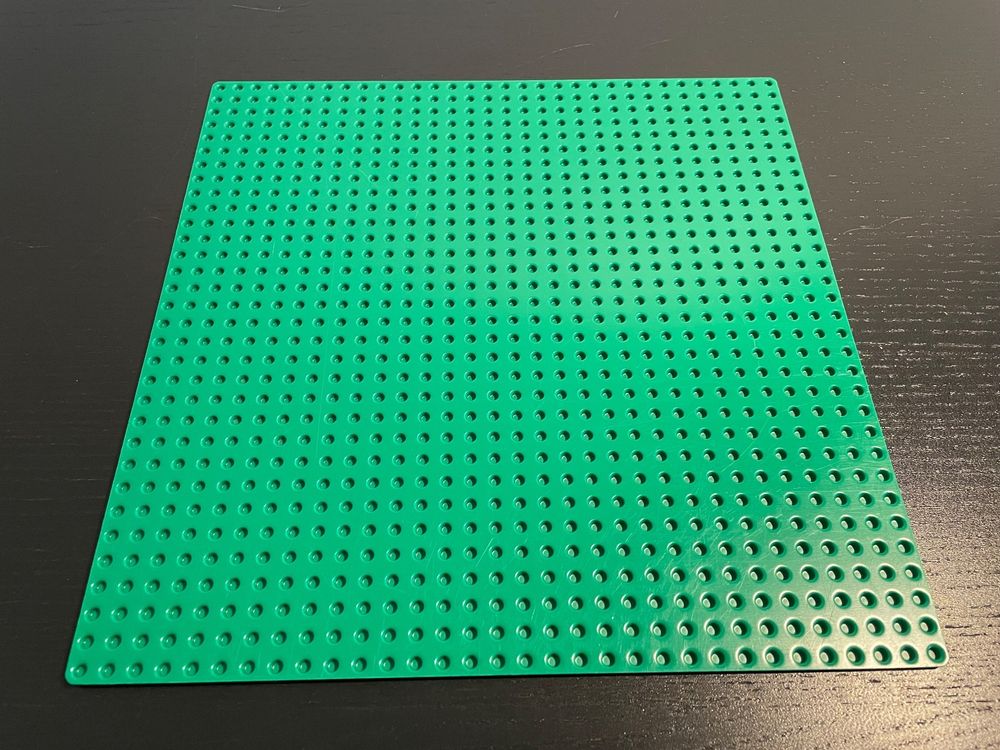 2 x LEGO Platten 32 x 32 1 x LEGO Platte 32 x 24 ab 1.- CHF (Gebraucht ...