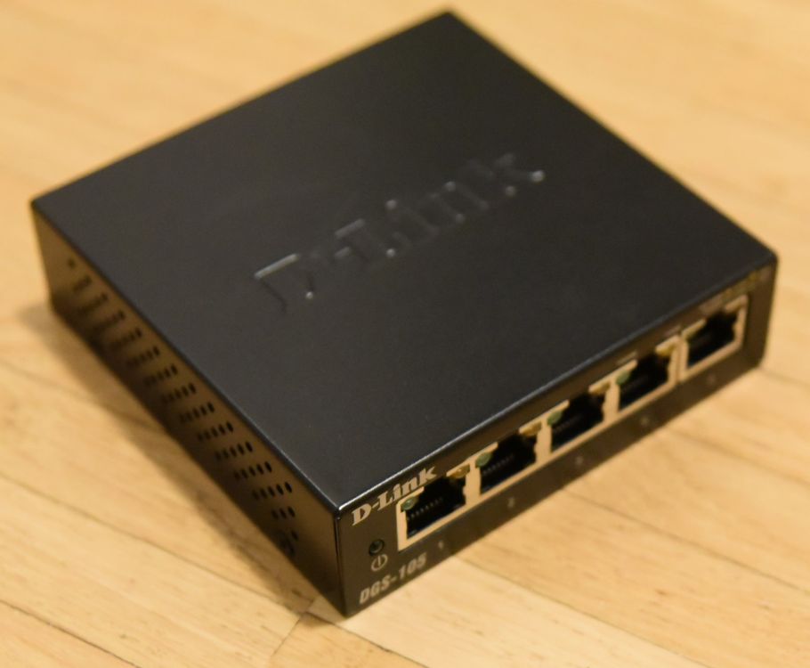 5 Port - DLink DGS-105 Switch | Kaufen auf Ricardo