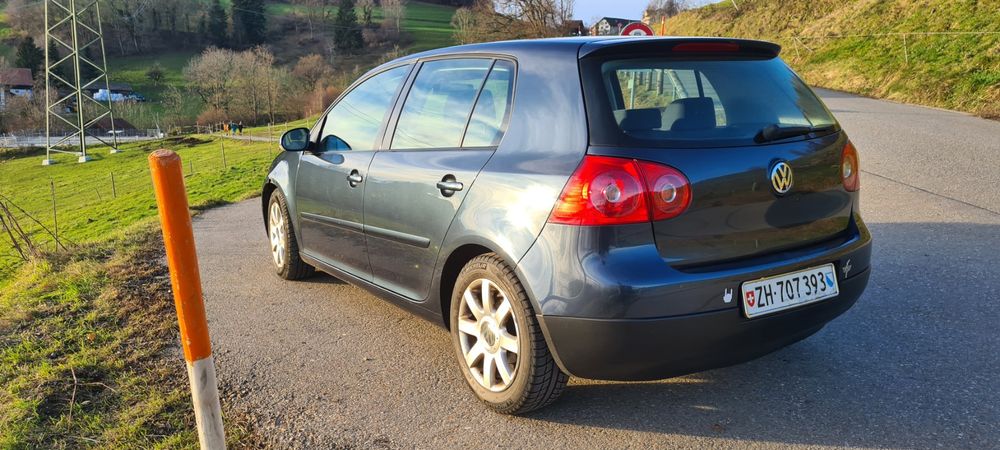 VW Golf 5 FSI 2.0 189000km (Gebraucht) in Hinwil für CHF 1570 – mit ...