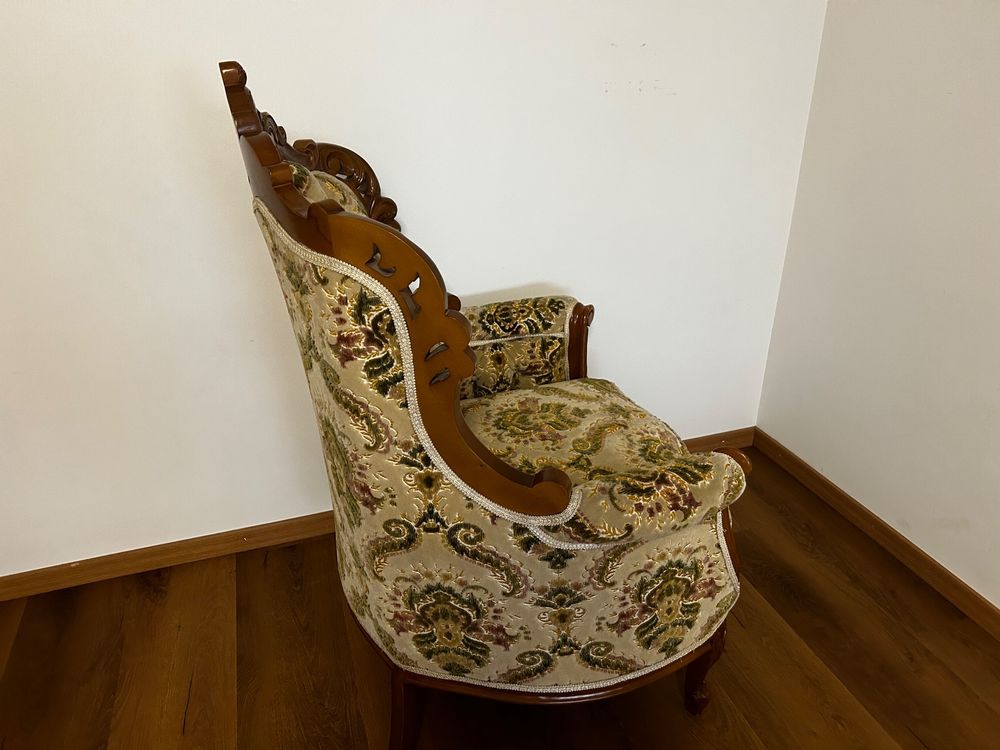 Vintage Barock-Sessel – 70er Jahre – Massivholz & Brokat (Gebraucht) in ...