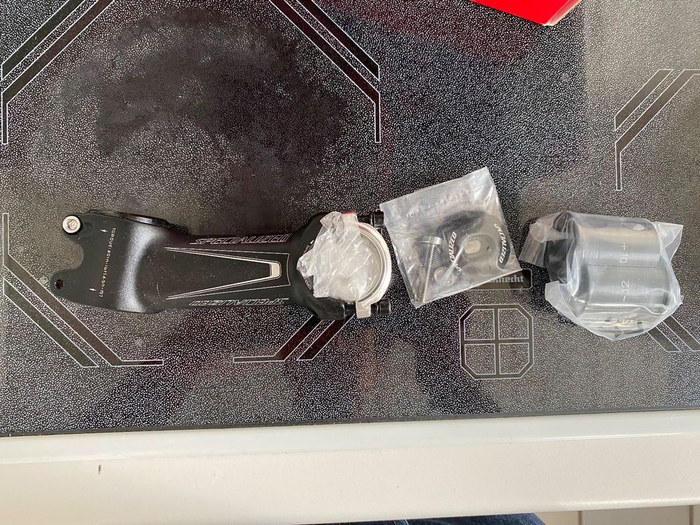 Specialized COMP MULTI STEM BLK 31.8X90 12D (Gebraucht) in Siblingen für CHF 1 – mit Lieferung ...