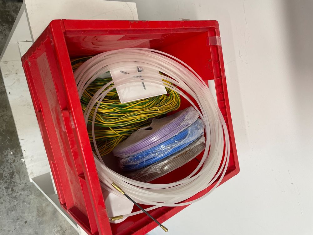 Câbles électriques + tir câble (Gebraucht) in Châtel-St-Denis für CHF ...