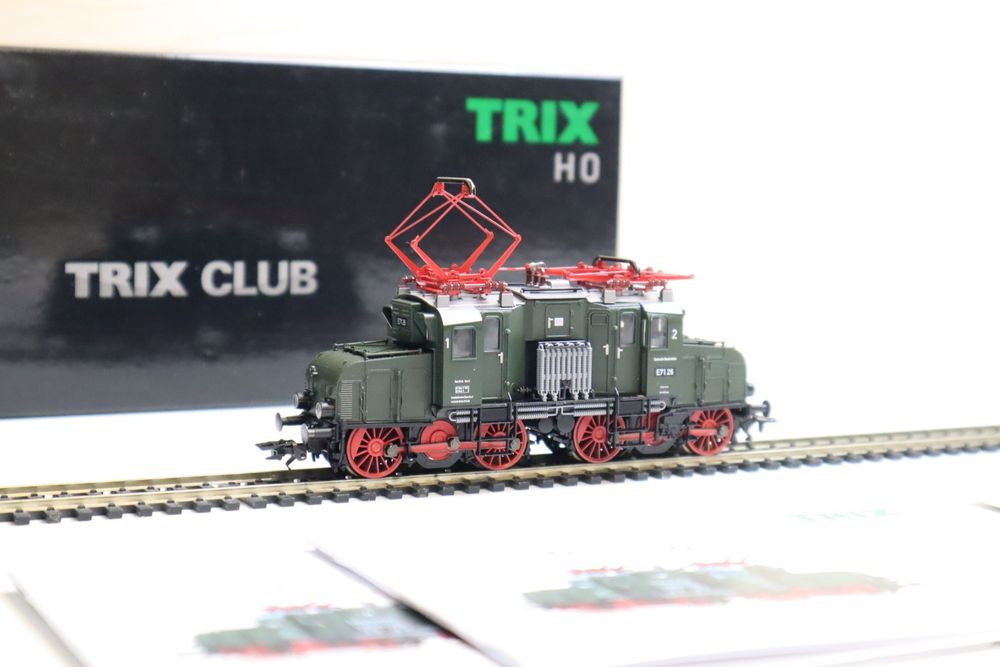 Trix BR E71 Club Modell 25771 - MFX + Sound (Neu (gemäss Beschreibung ...