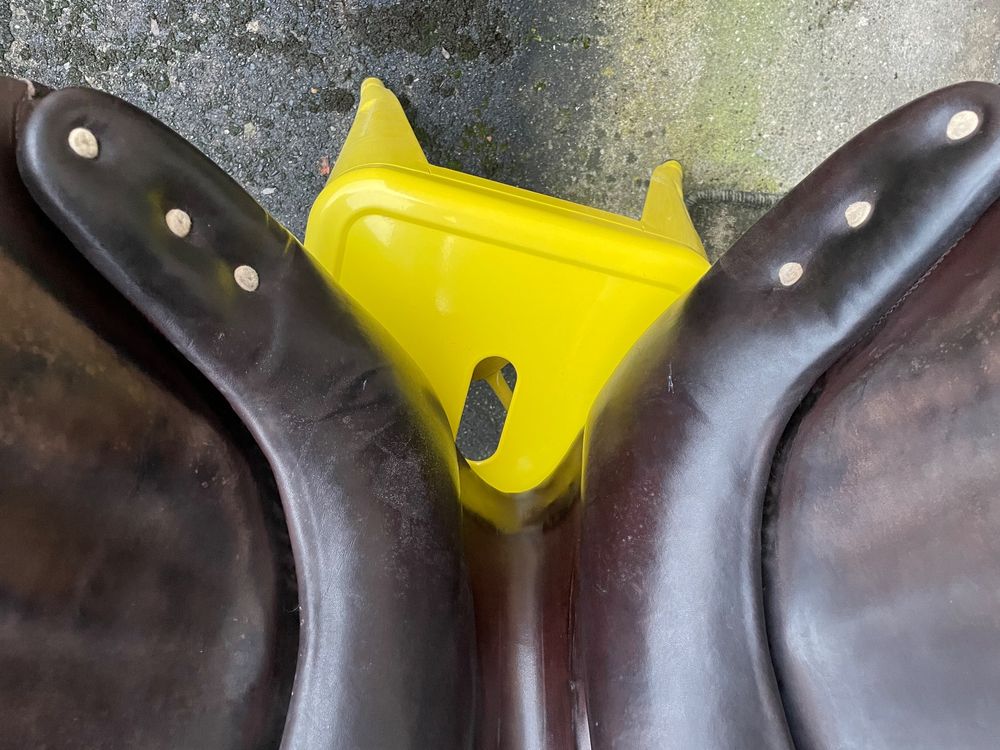 Peter Menet Sattel (Gebraucht) in für CHF 499 – nur Abholung auf ...