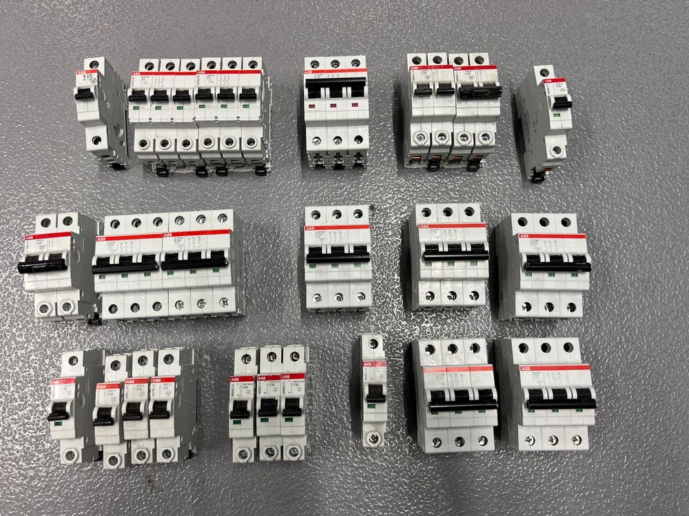 ABB SMISSLINE Classic - Sicherung Konvolut | Kaufen auf Ricardo ABB SMISSLINE Classic - Sicherung Konvolut | Kaufen auf Ricardo