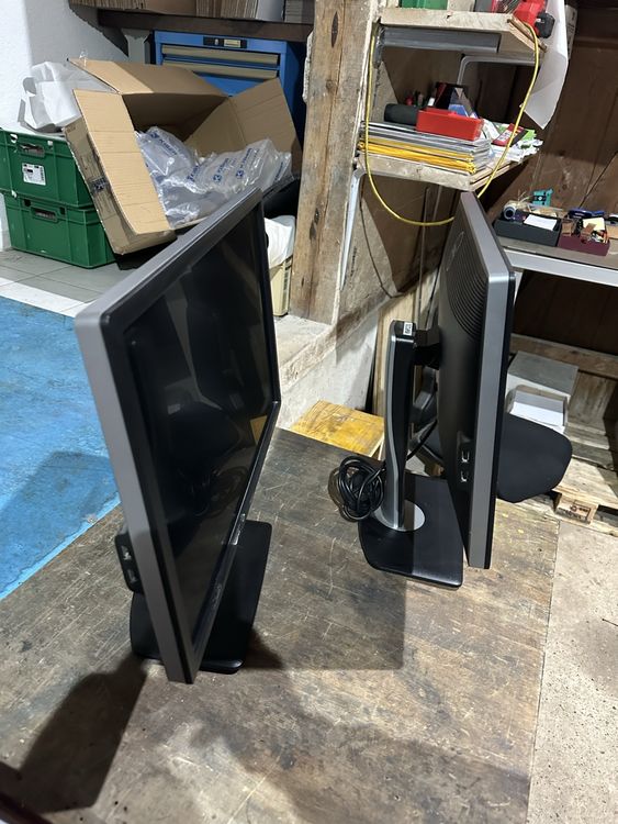 Dell Monitore, Full HD, 2 Stk. - Top Zustand für Büro! (Gebraucht) in ...