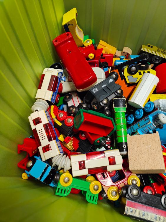 Brio (Holzeisenbahn) Loks, Wagons und Figuren | Kaufen auf Ricardo