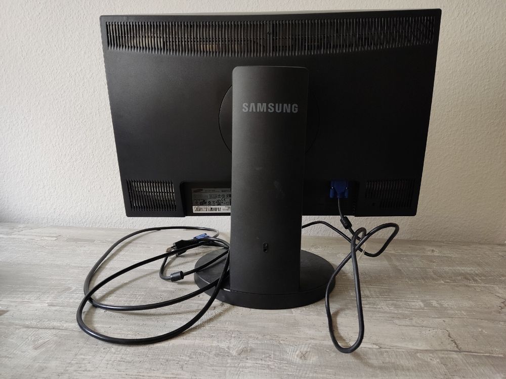 Monitor Samsung 2443BW, 24 Zoll (Gebraucht) in Basel für CHF 15 – nur ...