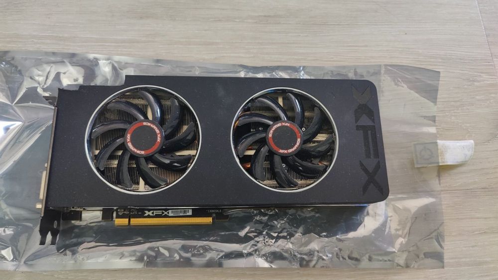 XFX AMD Radeon R9-280X (Gebraucht) in Oensingen für CHF 30 – mit ...