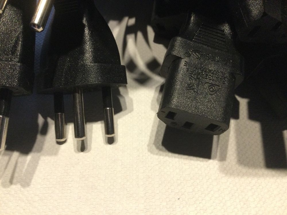 10 TD Netzkabel Schweiz T12 auf C13 2meter Anschlusskabel (Neu (gemäss ...