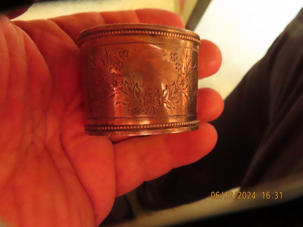 Russischer Silber Serviettenring, 53x38mm,hoch39mm Gr. 29.4 (Gebraucht) in Oberdorf BL für CHF ...