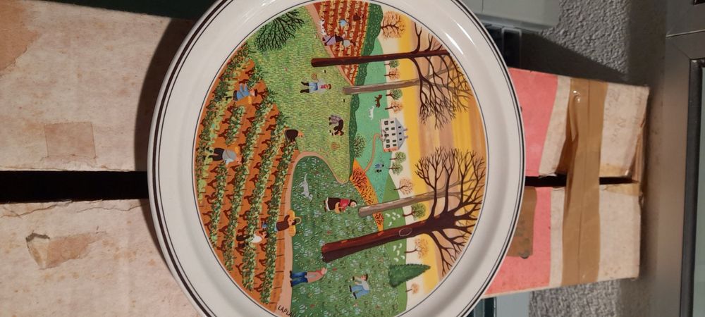 Vier Jahreszeiten Teller (Neu (gemäss Beschreibung)) in Stetten für CHF 20 – nur Abholung auf ...