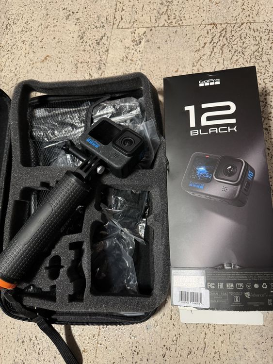GoPro Hero12 black - 128gb mit Zubehör | Kaufen auf Ricardo