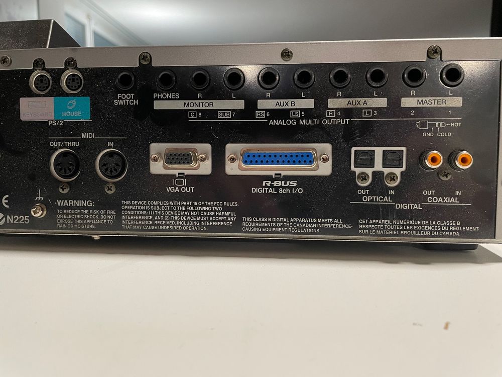 Roland VS-2400CD 24-Bit Digital Studio Workstation (Gebraucht) in Biel ...