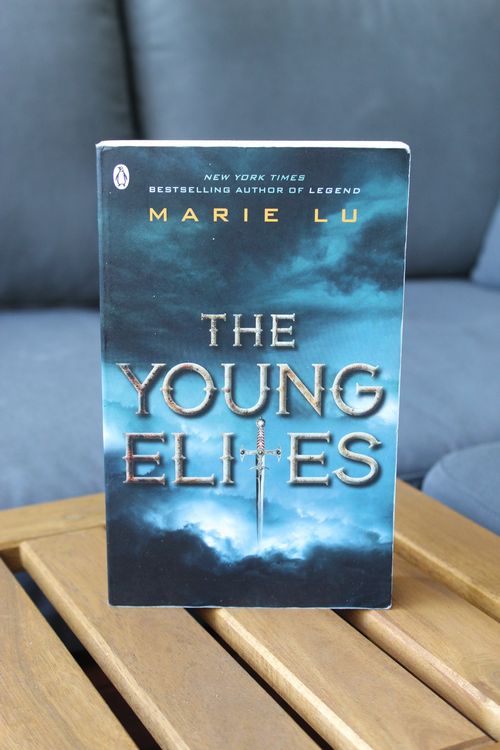 The Young Elites - Marie Lu (EN) (Gebraucht) in Bern für CHF 1 – mit ...