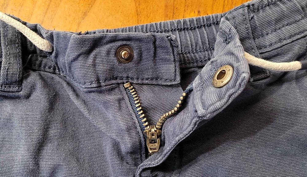 Jungenhose Gr. 98–104 – Bio-Baumwolle (GOTS) (Gebraucht) in Bözberg für ...