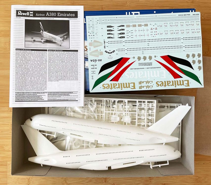 Airbus A380- Emirates - Revell 1/144 (Neu (gemäss Beschreibung)) in für ...