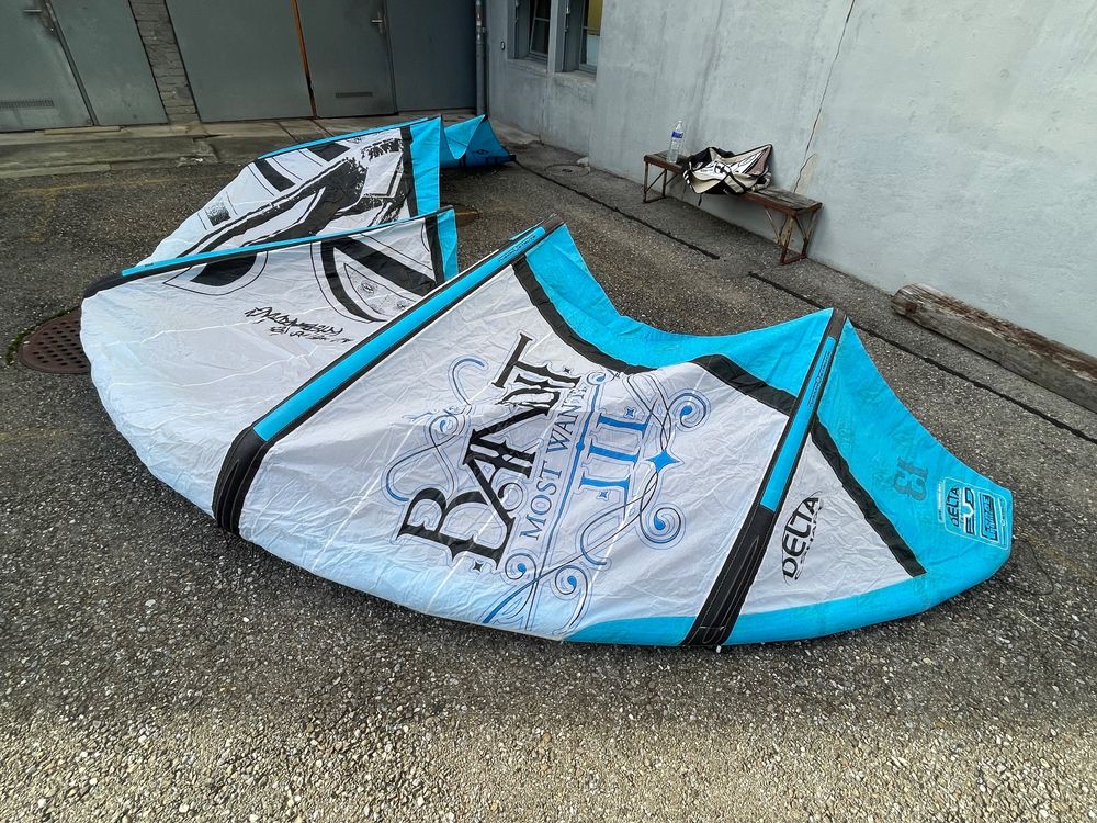 Defekter Kite F-one Bandit 13 Kite mit Rucksack (Defekt) in Bern für ...