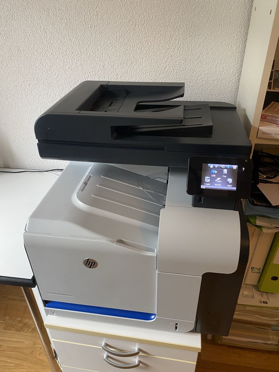 Imprimante HP LaserJet Pro 500 color MFP M570dn (D'occasion) à Fribourg ...