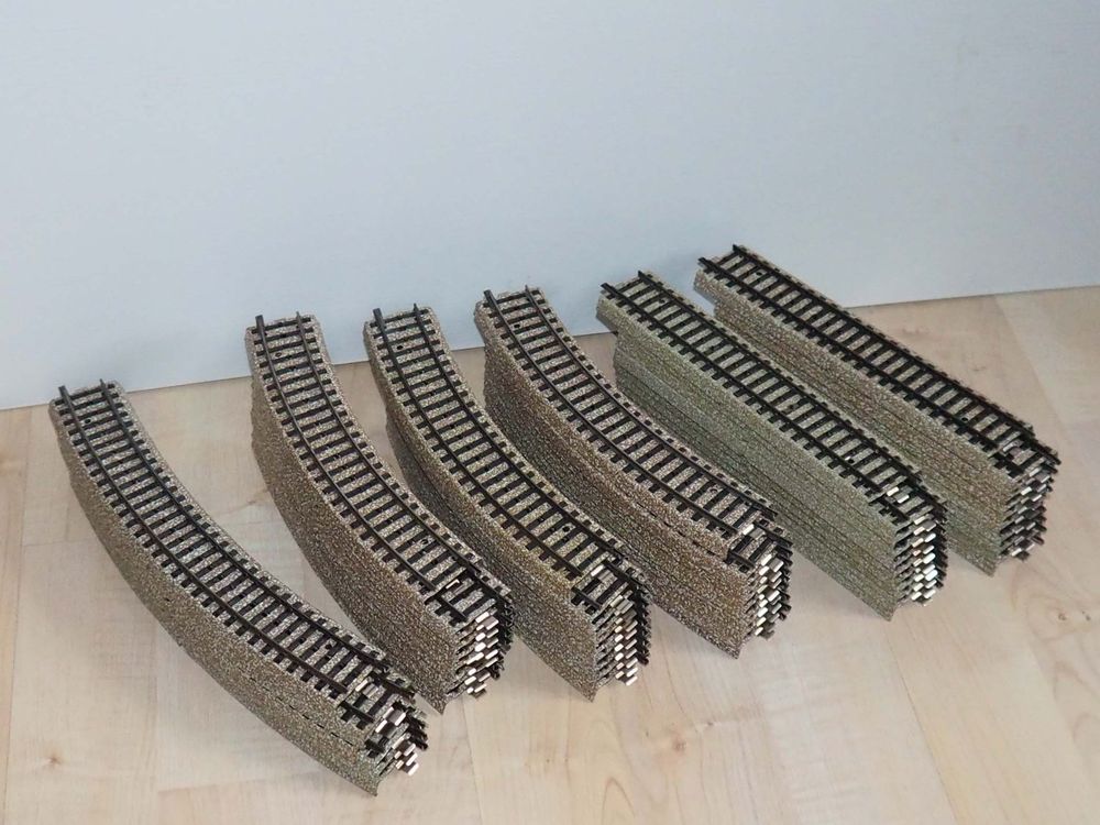 Sehr schöne Märklin M-Gleise (Neu (gemäss Beschreibung)) in für CHF 79 ...