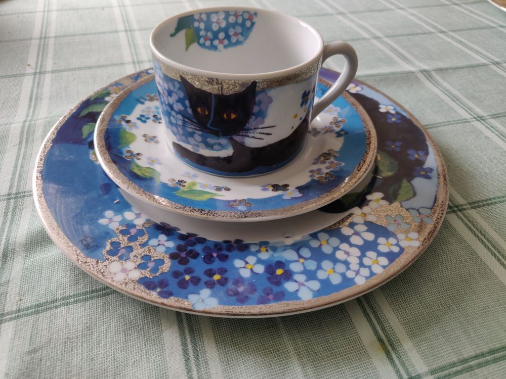 Teller Tasse Rosina Wachtmeister Bradford Edition blau (Gebraucht) in Bottighofen für CHF 15 ...