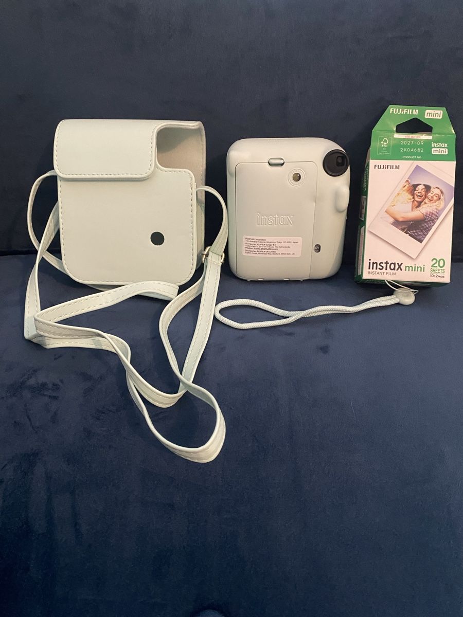 Fujifilm Instax Mini 12 Set – NEU (Inkl. Tasche & 20 Filme) (Neu ...