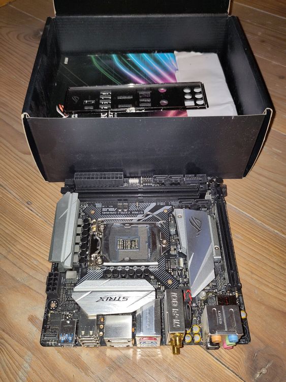 MOTHERBOARD ASUS ROG STRX Z370-I GAMING (Neu (gemäss Beschreibung)) in ...