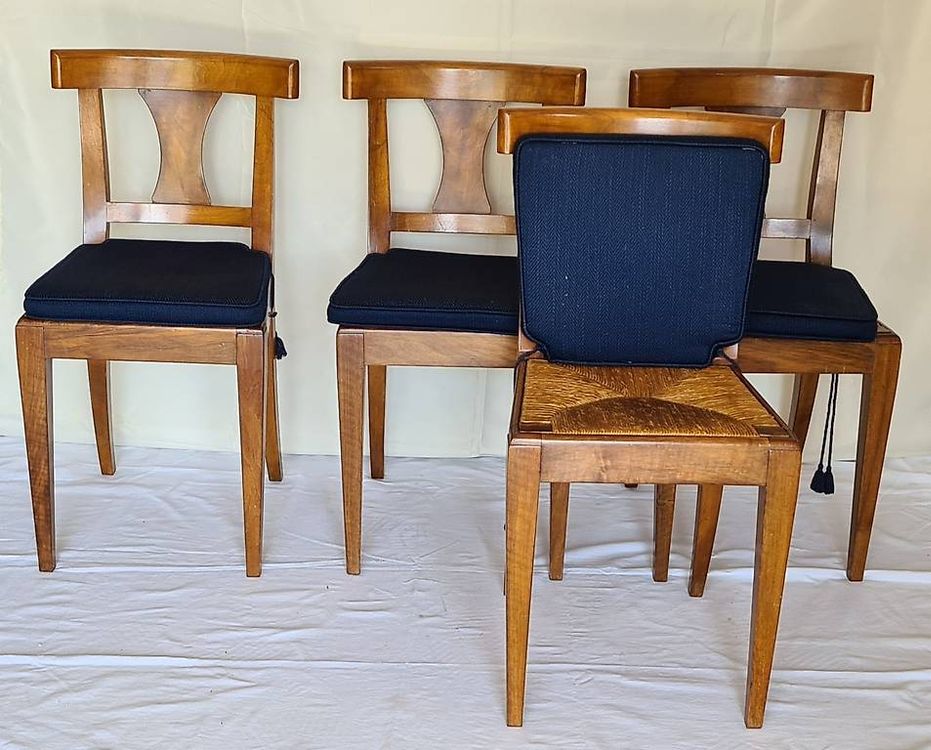 4 chaises avec placet en rotin et coussin d'assise (D'occasion) à ...