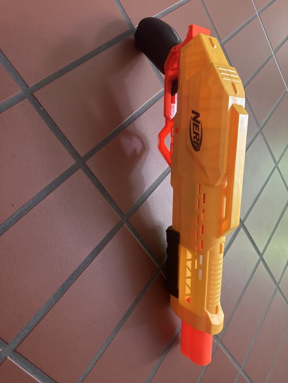 Nerf Rough Cut 2x4 – Doppelter Spass für Gross und Klein! (Gebraucht ...