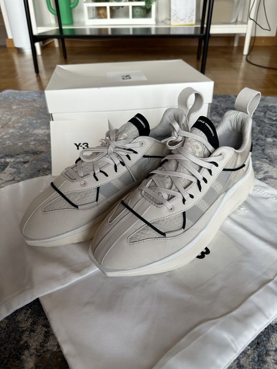 Adidas Y-3 Shiku Run (NEW) (Neu (gemäss Beschreibung)) in Spreitenbach für CHF 120 – mit ...
