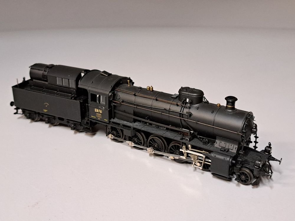 schöne Dampflokomotive von Roco mit eigenwilligem Tender | Kaufen auf ...