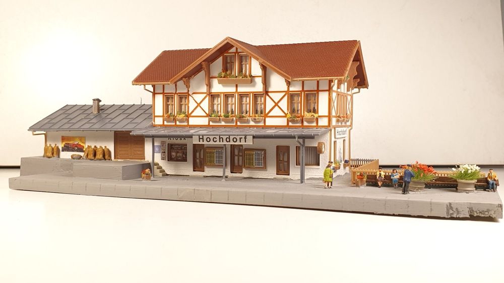 Spur N Bahnhof von Faller " Hochdorf" mit LED Beleuchtung (Gebraucht ...