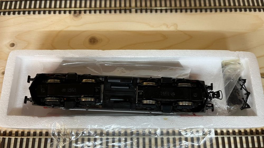 Roco SBB Re 4/4 IV 10102 H0 (Gebraucht) in Itingen für CHF 50 – mit ...