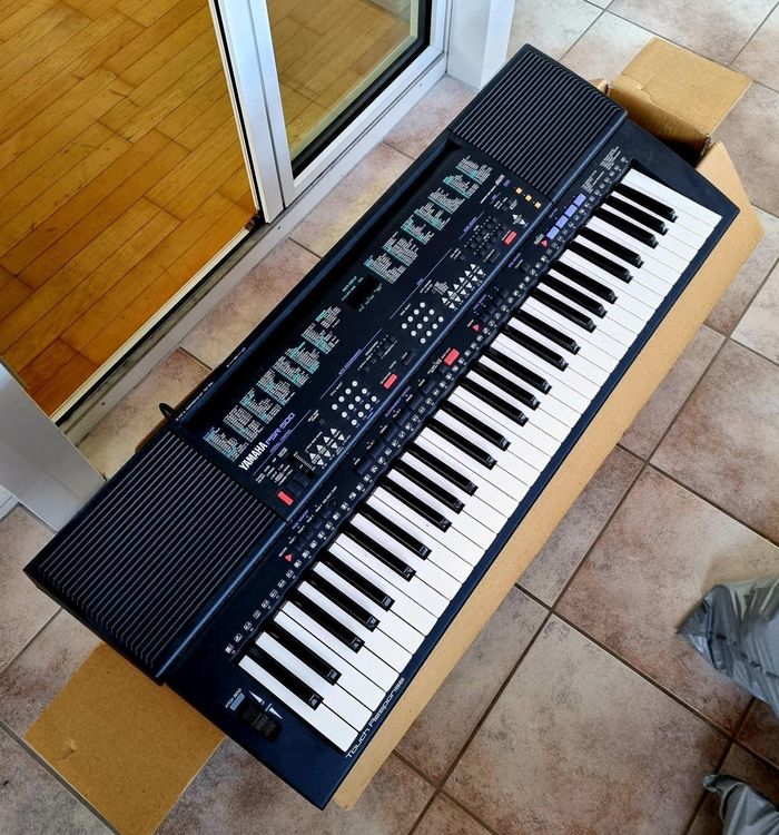 Keyboard Yamaha PSR-500 (Gebraucht) in Goldach für CHF 70 – mit ...